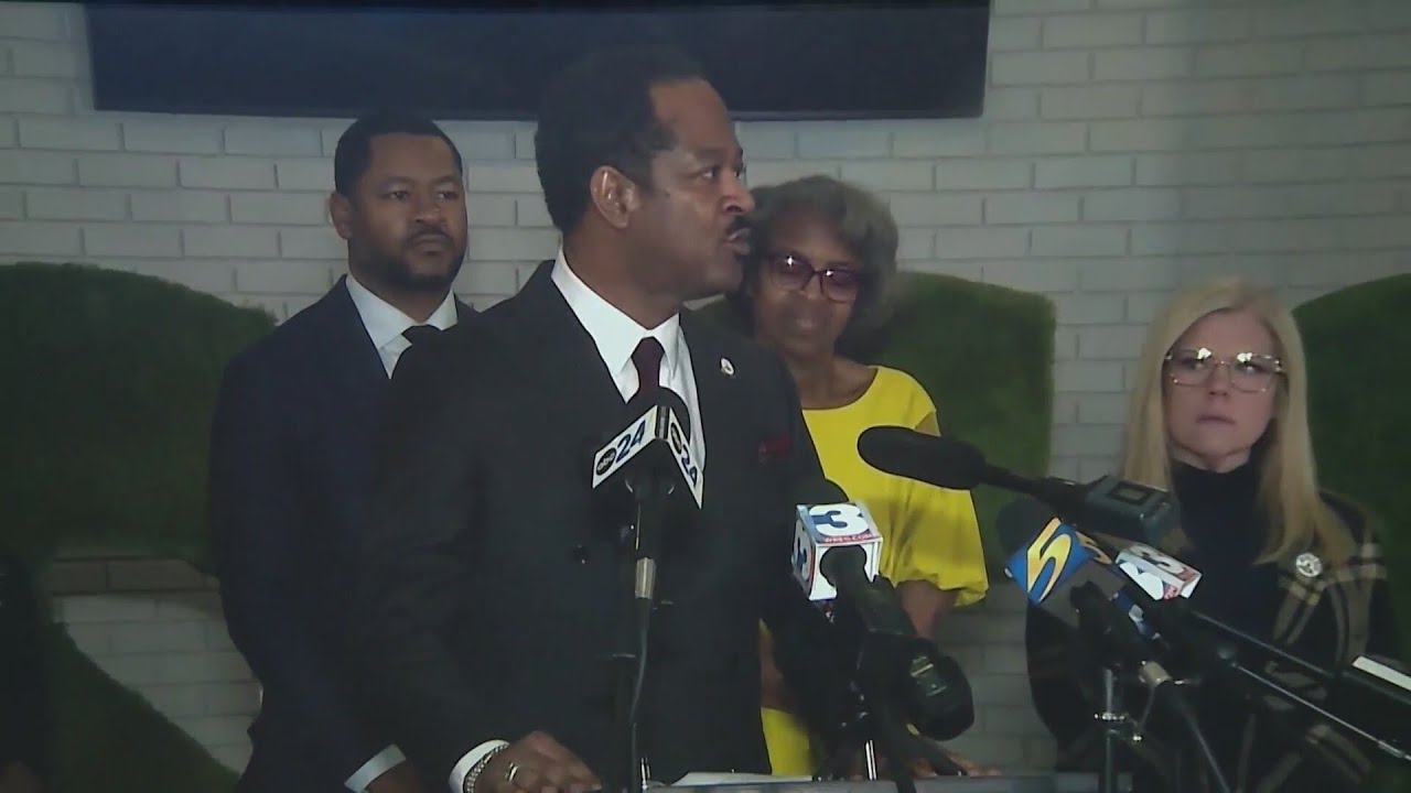 MSCS board, new interim superintendent address public - YouTube