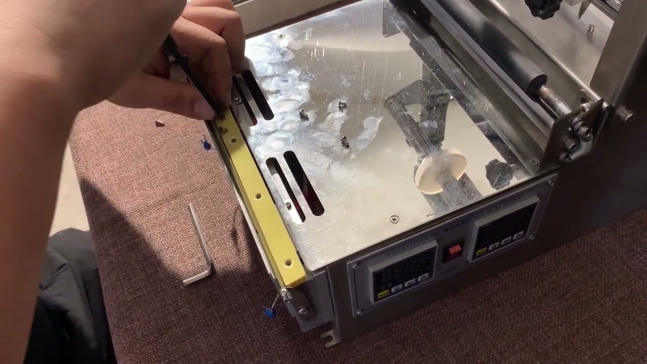 How to replace and install the heating wire and plate of the cellophane ...