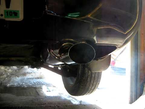 07 Si HFP exhaust on Integra Gsr - YouTube
