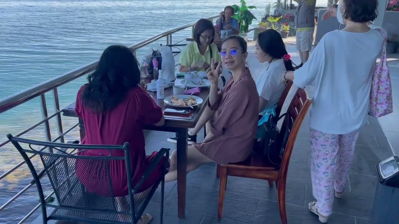 Tiara Bunga Hotel Balige 2021 vlog Family holiday - YouTube