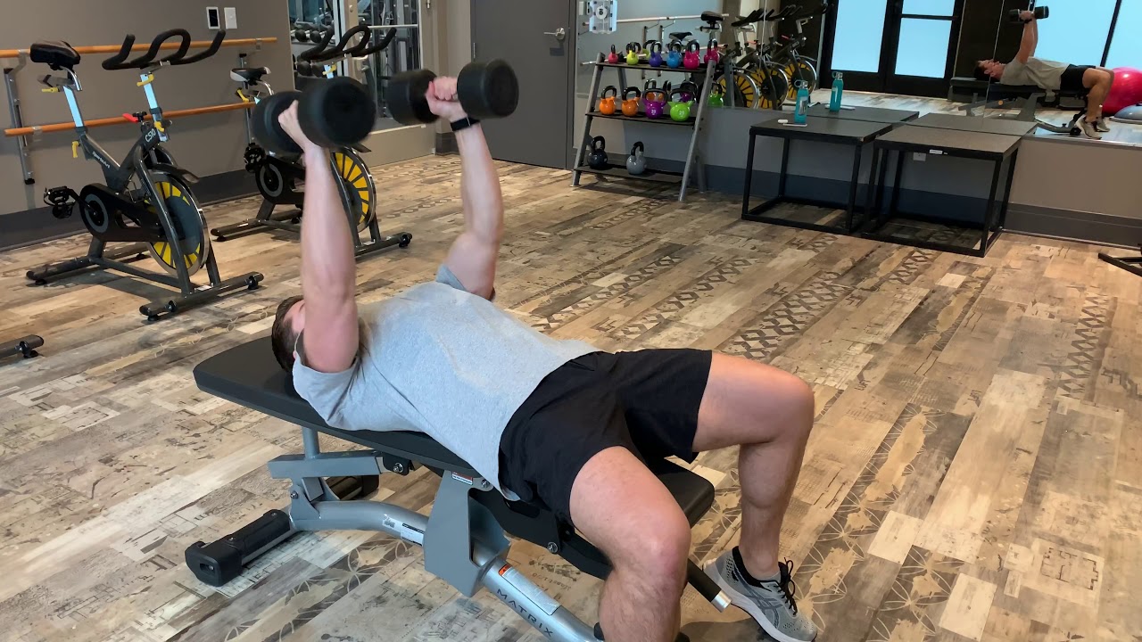 How to do arnold bench press - YouTube