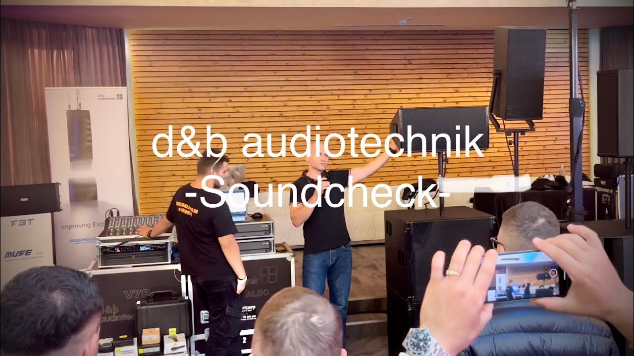 d&b audiotechnik AL90 vs V7P (plus V-SUB) - Soundcheck (indoor demo ...