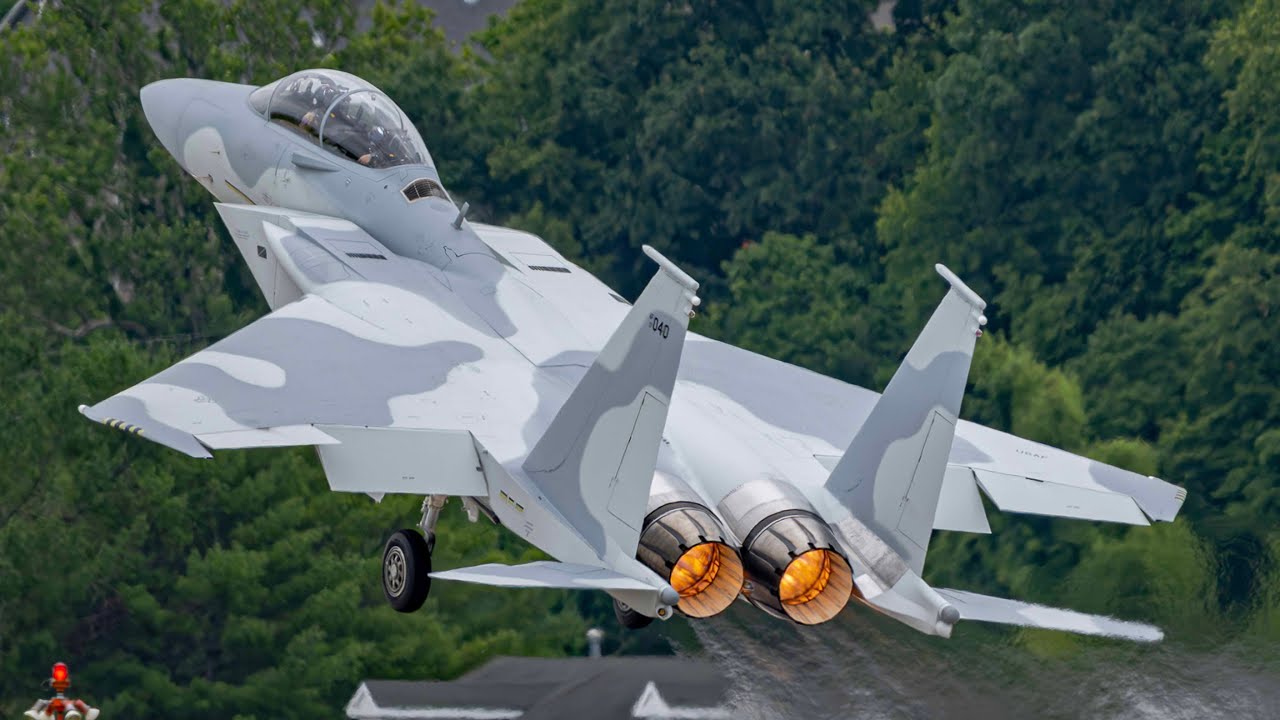 F-15QA Advanced Eagle Demo || "CLEAN DEMO" || Spirit of St. Louis ...