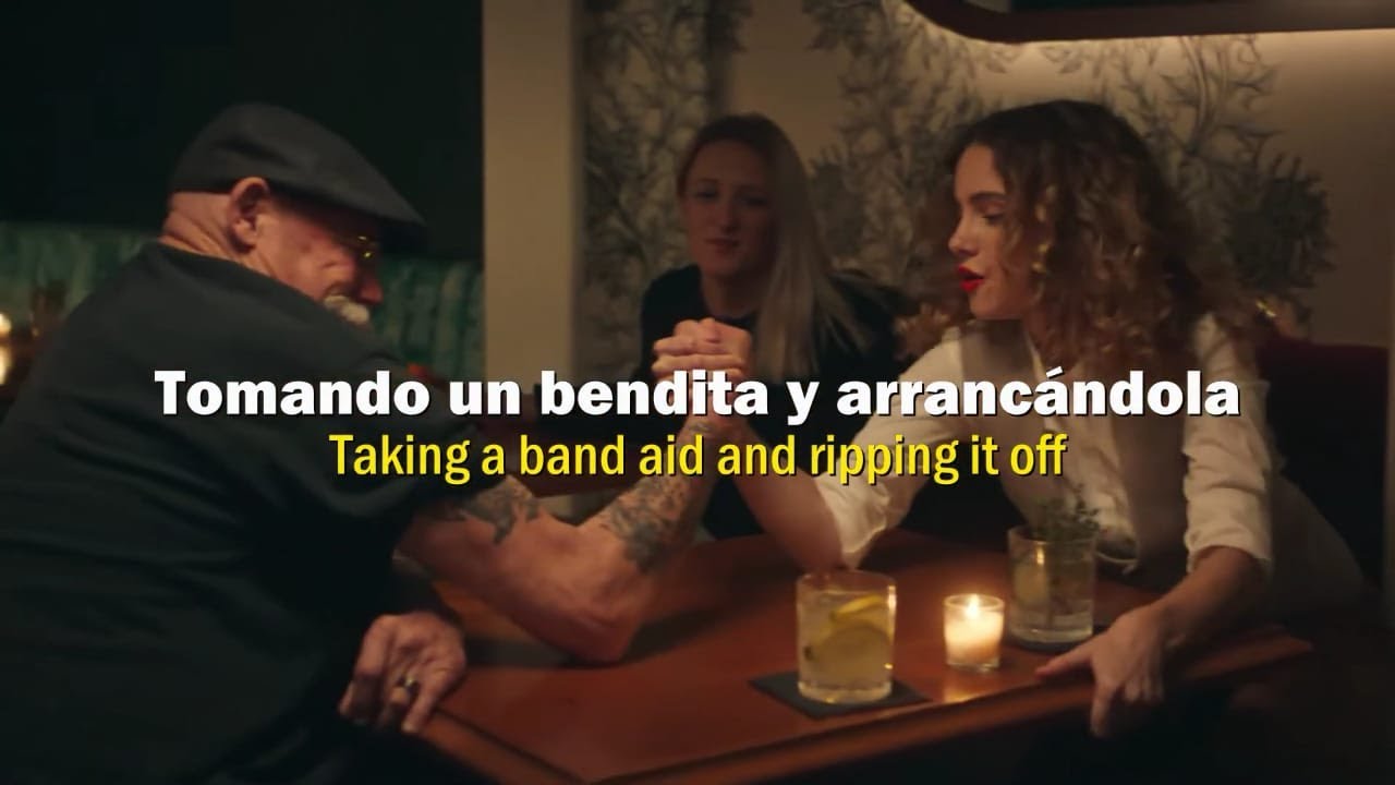 Cyn - Drinks (Letra en español + Lyrics) - YouTube