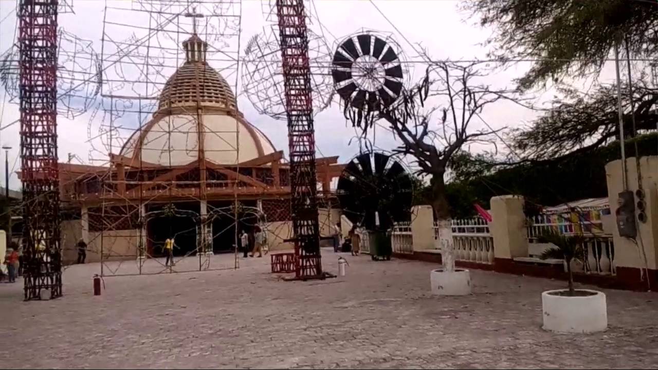 1 de mayo/ fiesta en la Moncada gto - YouTube