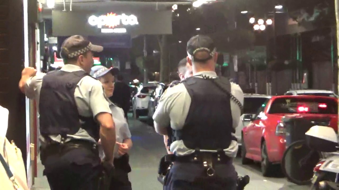 Police_harrasment-gang-stalking-661-Part-3of3 - YouTube