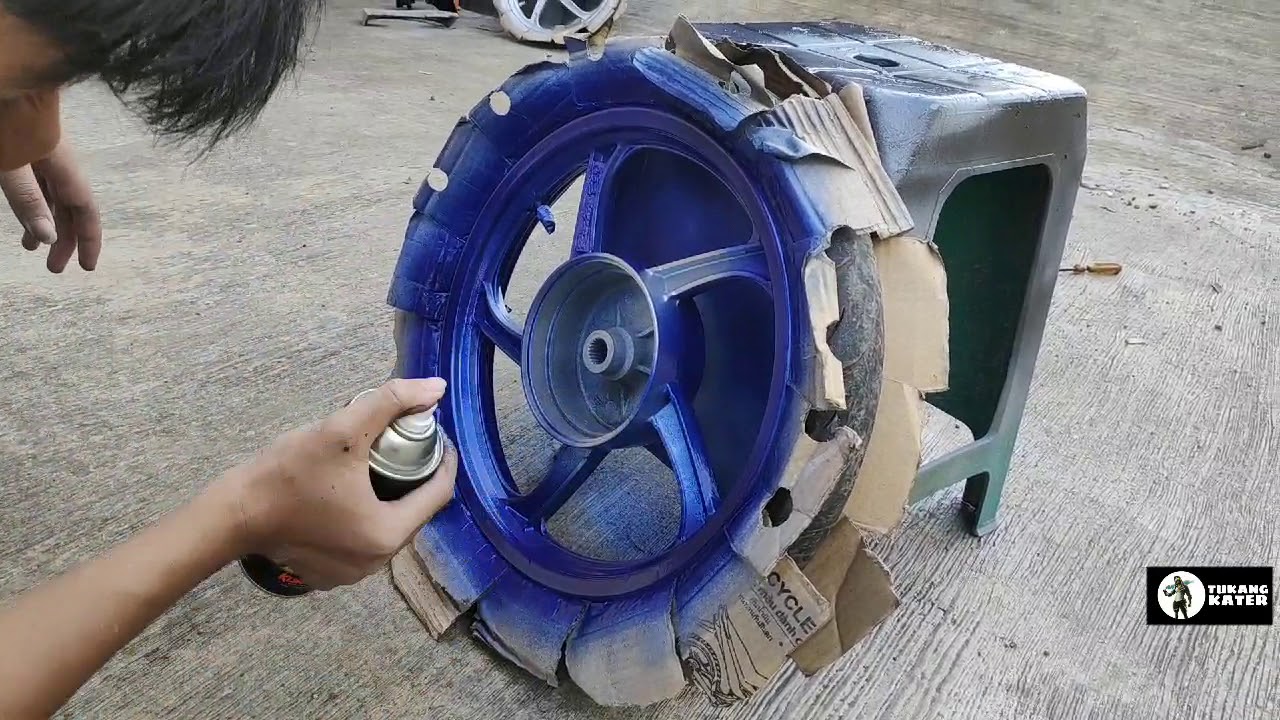 RESTORASI VELG MOTOR WARNA MOVISTAR BLUE - YouTube