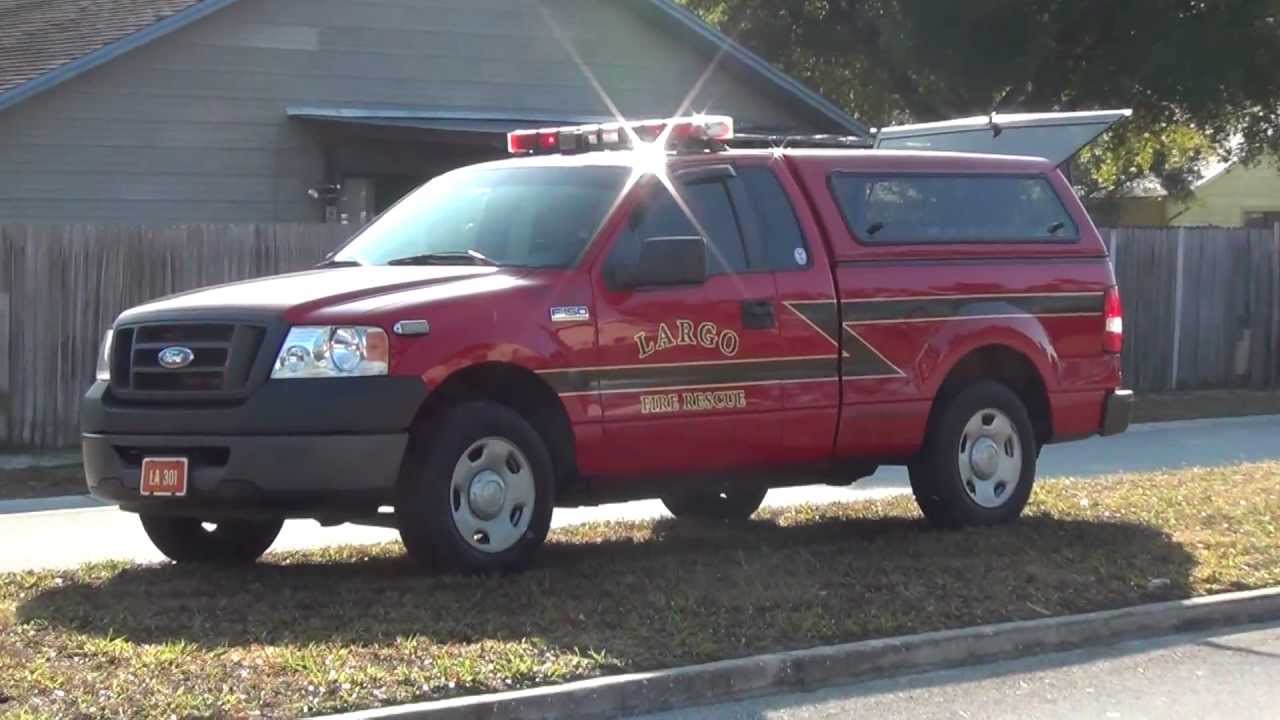 LARGO FIRE CHIEFS PICKUP TRUCK LOTS OF LED LIGHTS - YouTube
