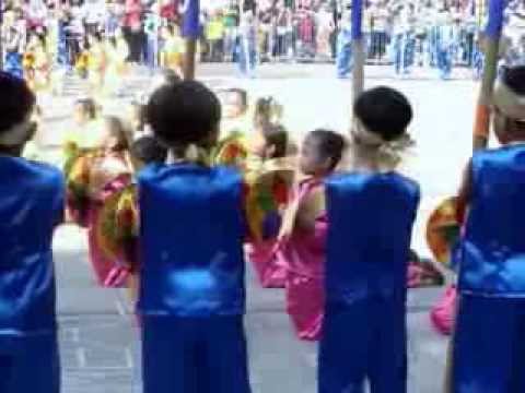 Muslim Fan Dance - Grade One @ SMCM - YouTube