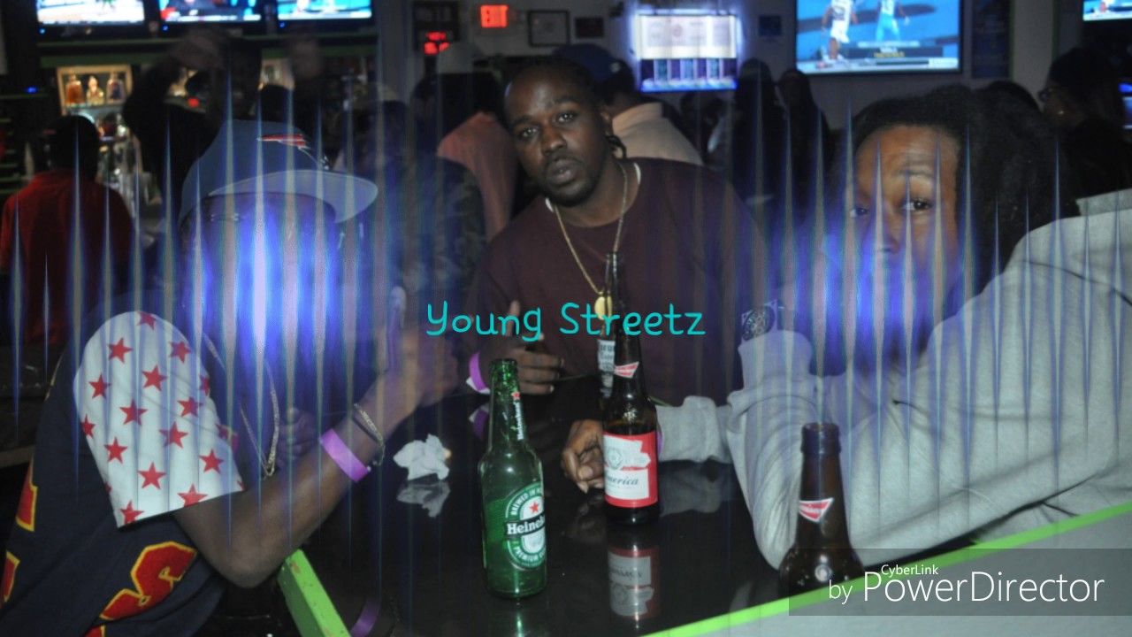 Off Da Muscle Young Streetz ft Twee Chapo - YouTube