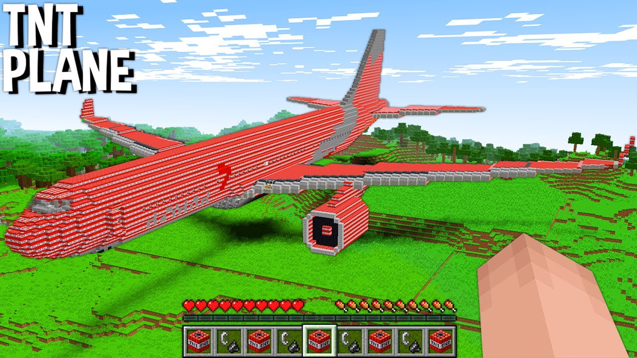 I found THE BIGGEST TNT PLANE in Minecraft ! GIANT PLANE of 100.000 TNT ...