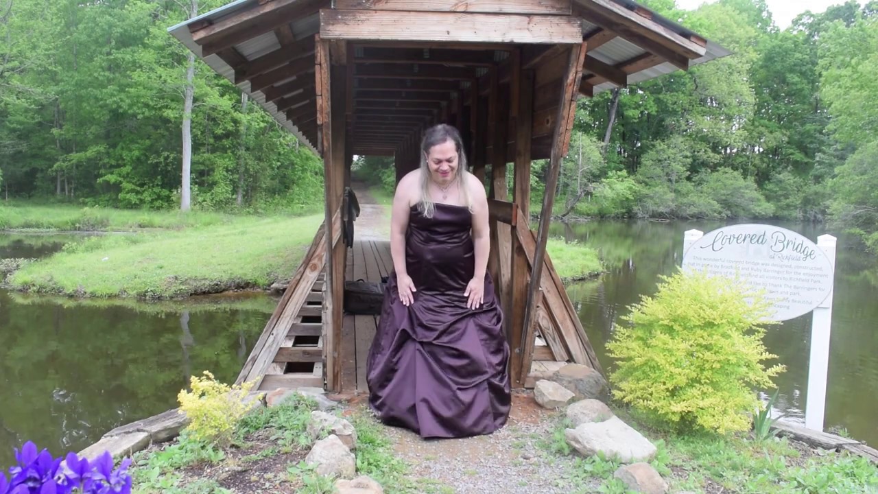 Transgender/crossdresser Gal Models Crimson Prom Dress at Richfield ...