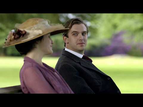 Mary and Matthew Share a Flirtatious Moment | Downton Abbey