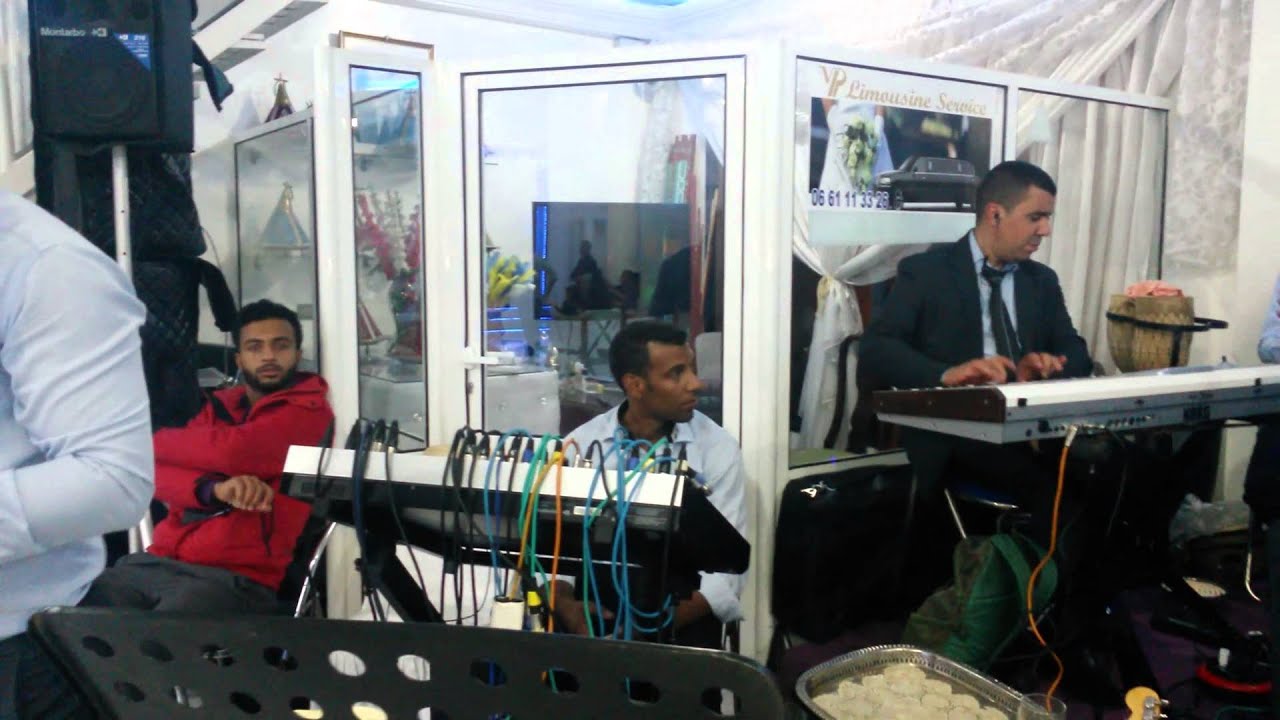 adil karam avec orchestra safae tasfi9a w zaghrouta+l7na Tél:0626086765 ...
