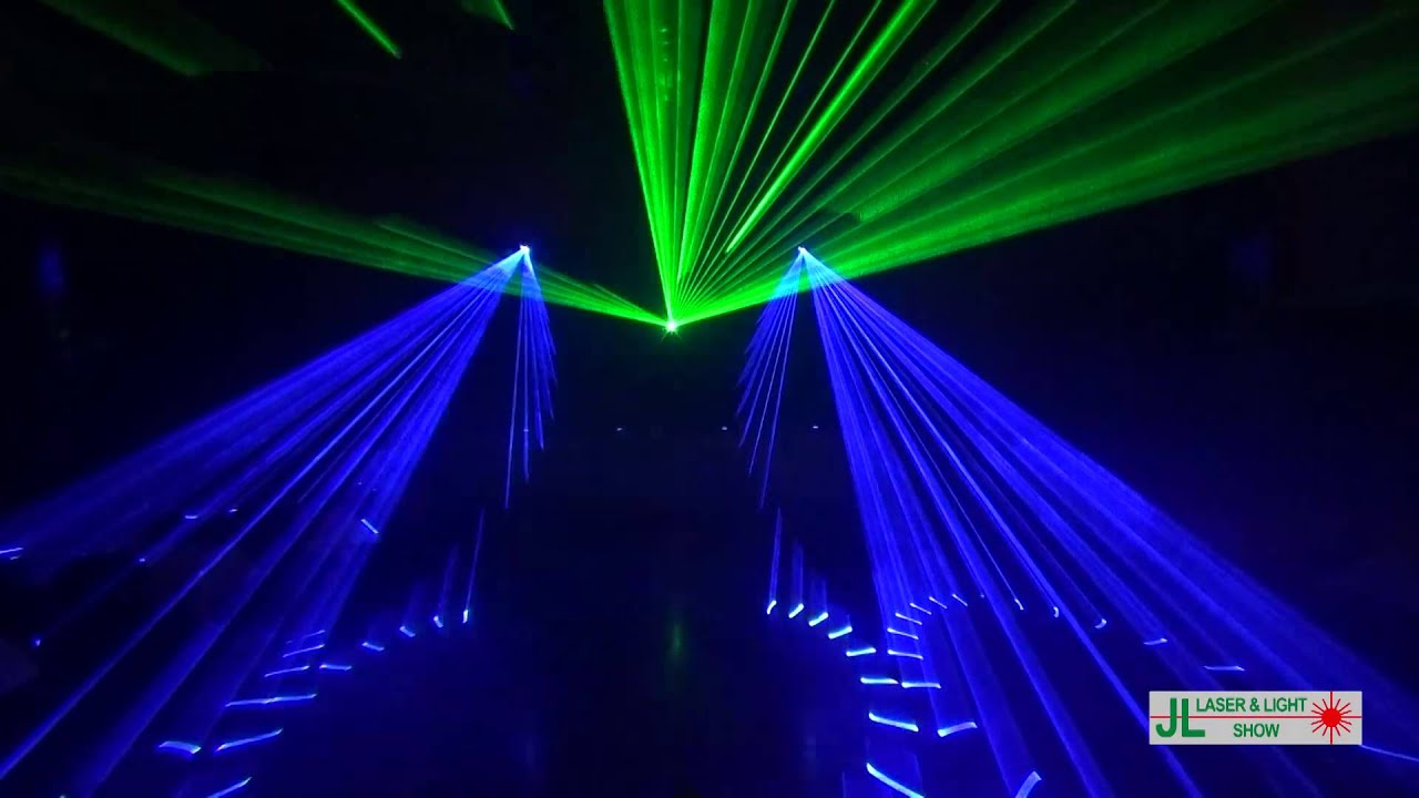 Laser Show Queen We are the champions Lipovník 2015 - YouTube