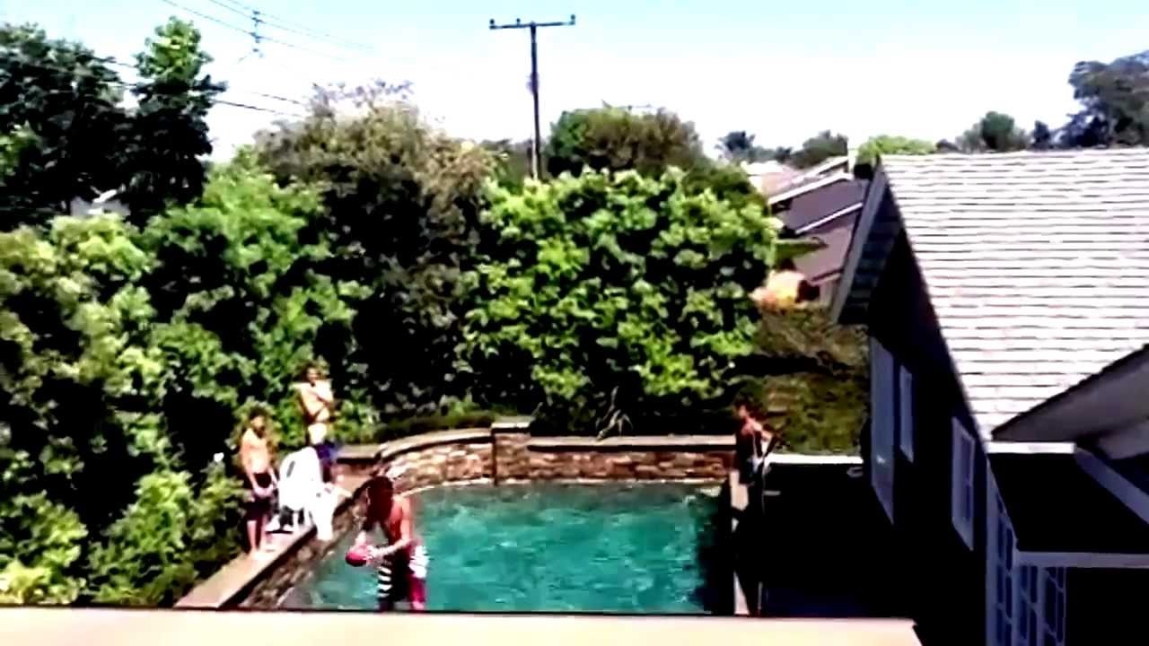 How Faze Fakie Trickshots in real Life!! - YouTube