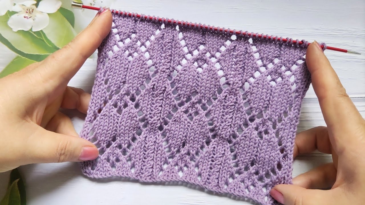 Lace Diamond Stitch | Ajour-Rautenmuster stricken | Punto Rombi ai ...