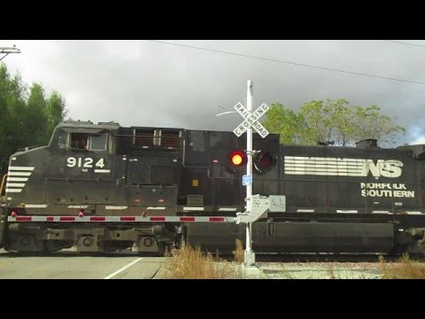 NS 9124 West CP 471 Filmed In Meriden MN (9-22-2016) - YouTube