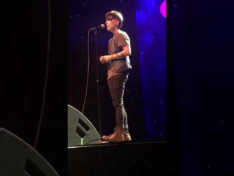 Andrea Gibson getting adorable help from their gf Megan Falley. - YouTube