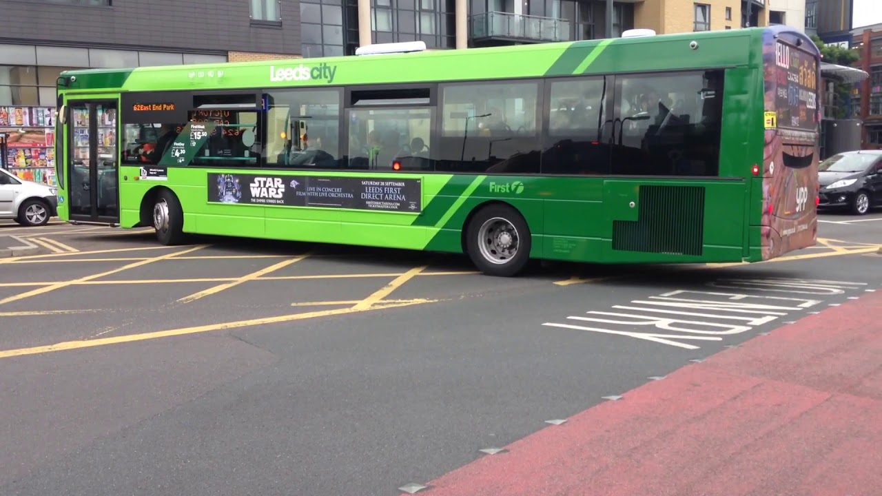 First Leeds 69412 leaving Leeds city bus station - YouTube
