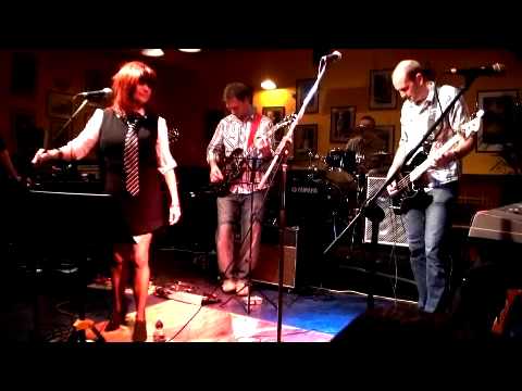 Temperamental - Tribute Band - YouTube