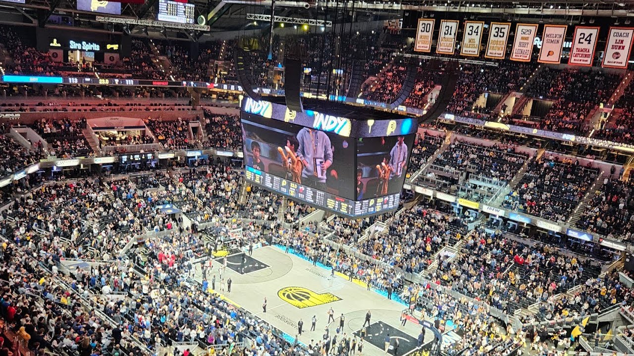 Indiana Pacers Game at Gainbridge Fieldhouse!!! - YouTube