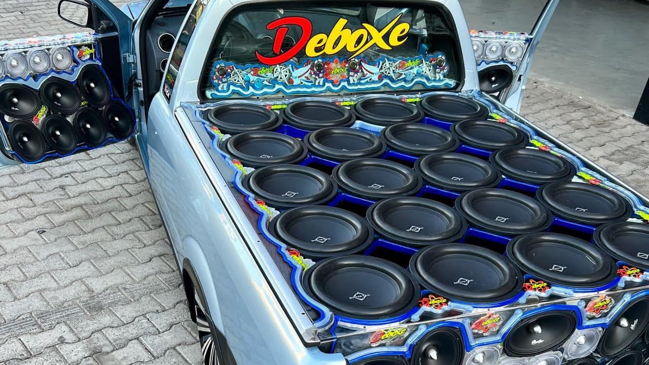 SAVEIRO SURF DA DEBOXE COM 20 GRAVE MONSTER E 26 6X9 NO ACRÍLICO - YouTube