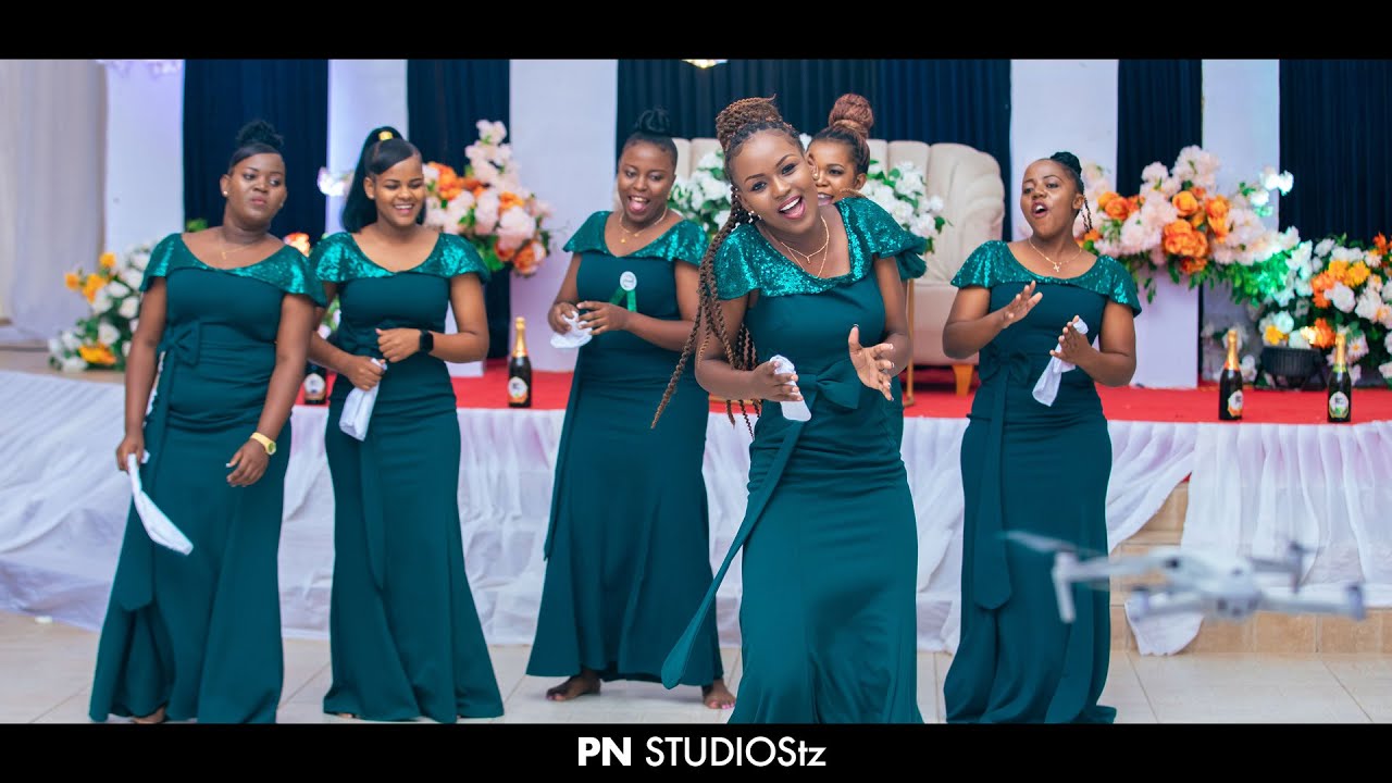 TAZAMA HAWA WAREMBO WALIVYO ITENDEA HAKI ENTRANCE YAO - YouTube