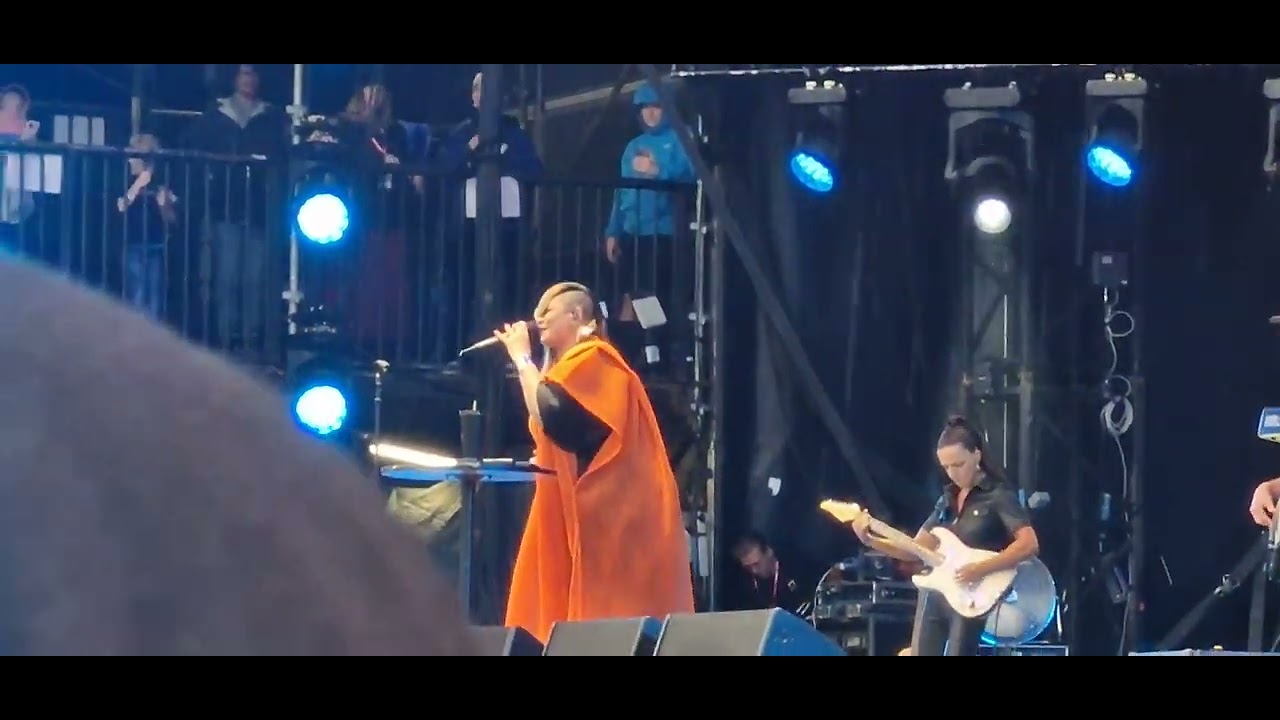 Gabrielle When A Women Live At BBC Radio 2 Party in the Park Preston ...