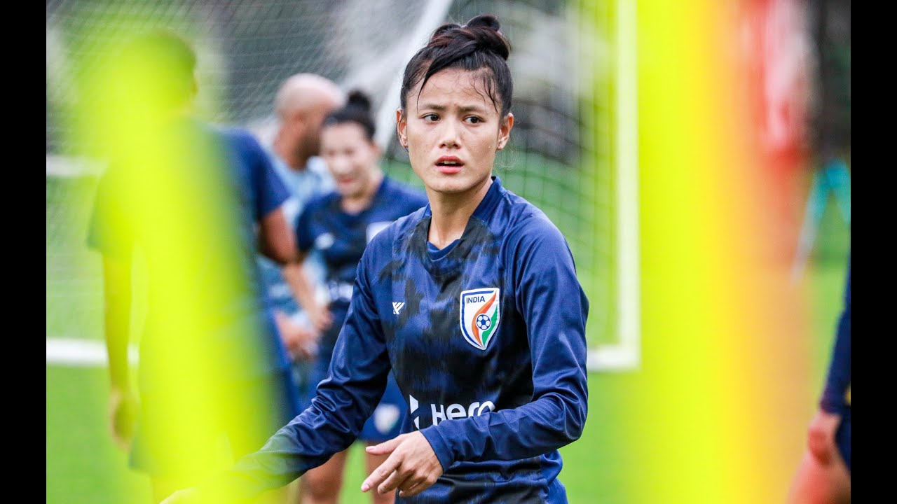 AIFF TV Chat with Indian Women's Team defender Ngangbam Sweety Devi - YouTube
