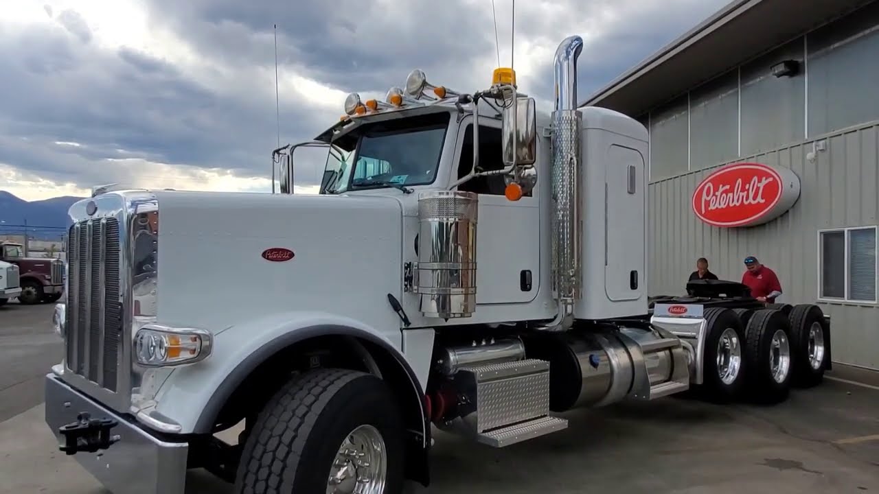 2021 Short Hood 389 Heavy Haul- Call JW 970-518-5520 - YouTube