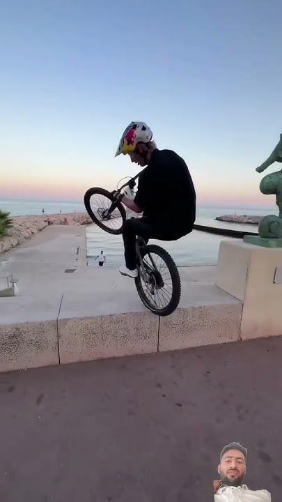 amazing bicycle stunts - YouTube