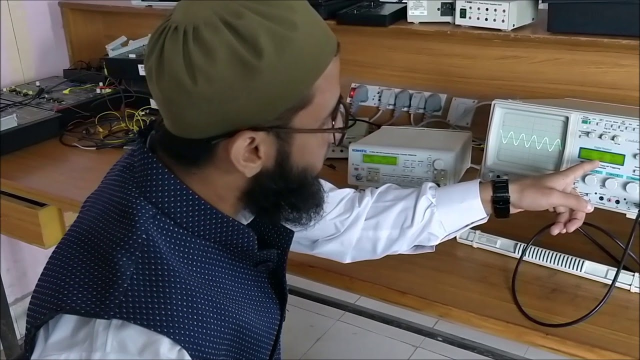 Measurement of A.C. Signal by using C.R.O | EREE | SOET | BGSBU - YouTube