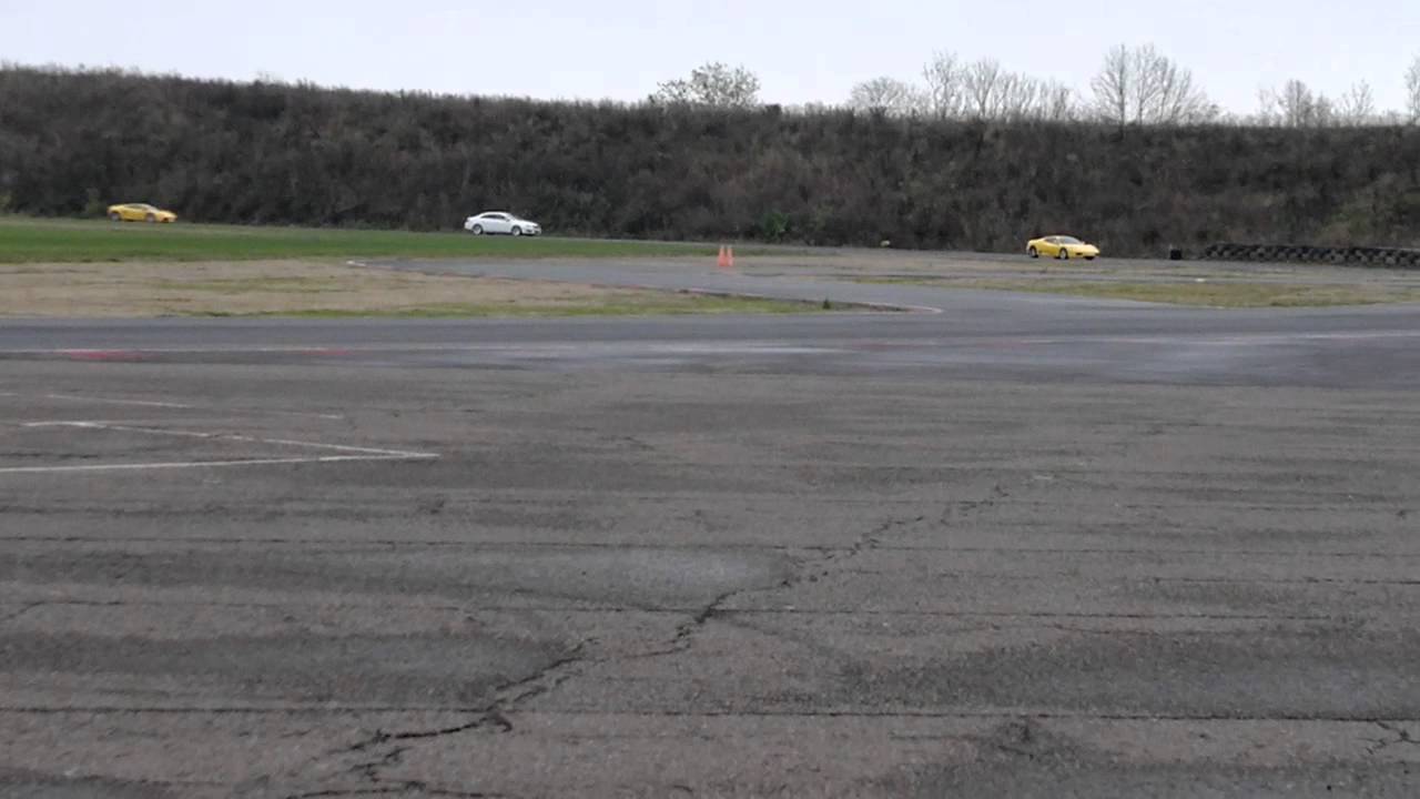 Driving a very slow ferrari - YouTube