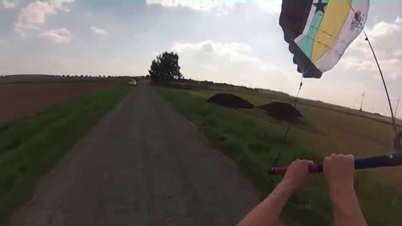 Born Kite Nasa Star 3 in 4.0 qm - YouTube