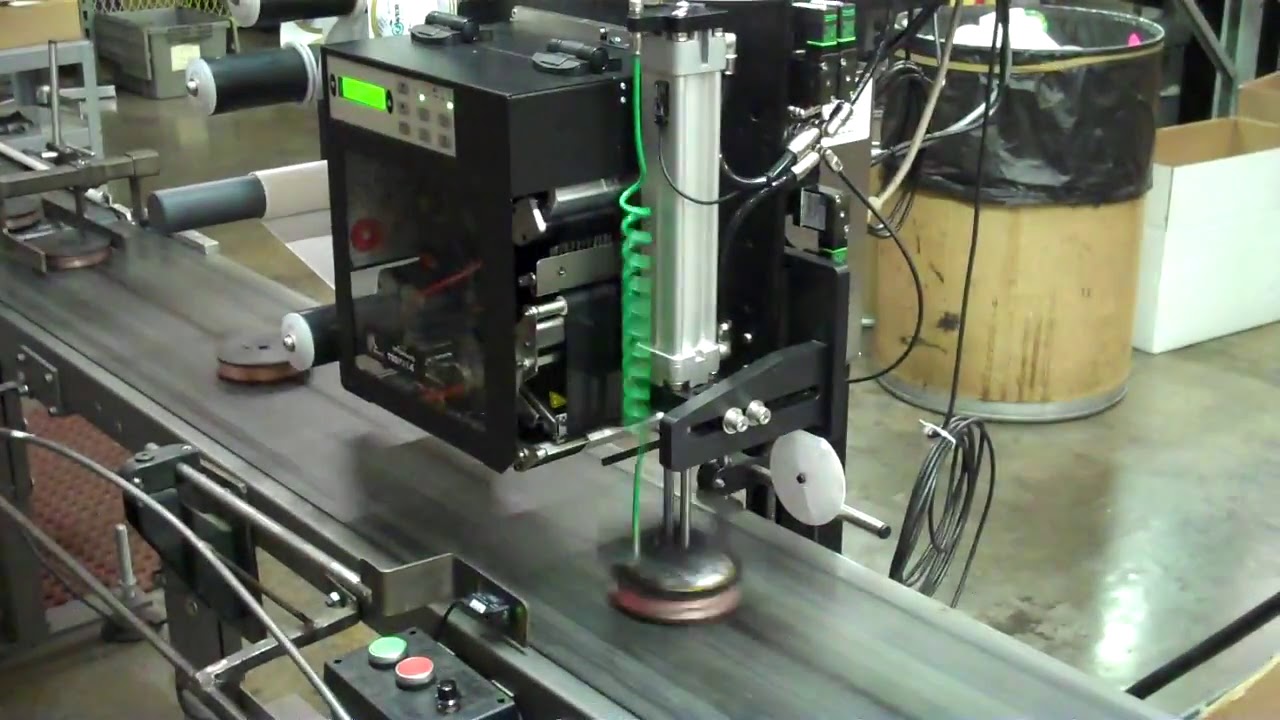 Panther | Tamp Applicator Applying Pre-printed Labels to Products - YouTube