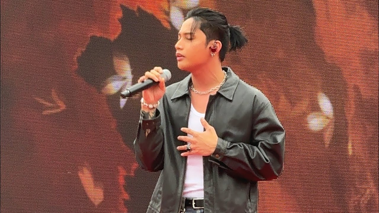 SB19 LIHAM LIVE PERFORMANCE IN BUSAN #sb19 #busan #liham - YouTube