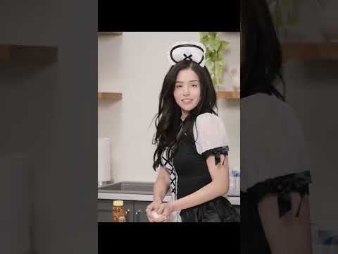 💞Pokimane does her dance💞