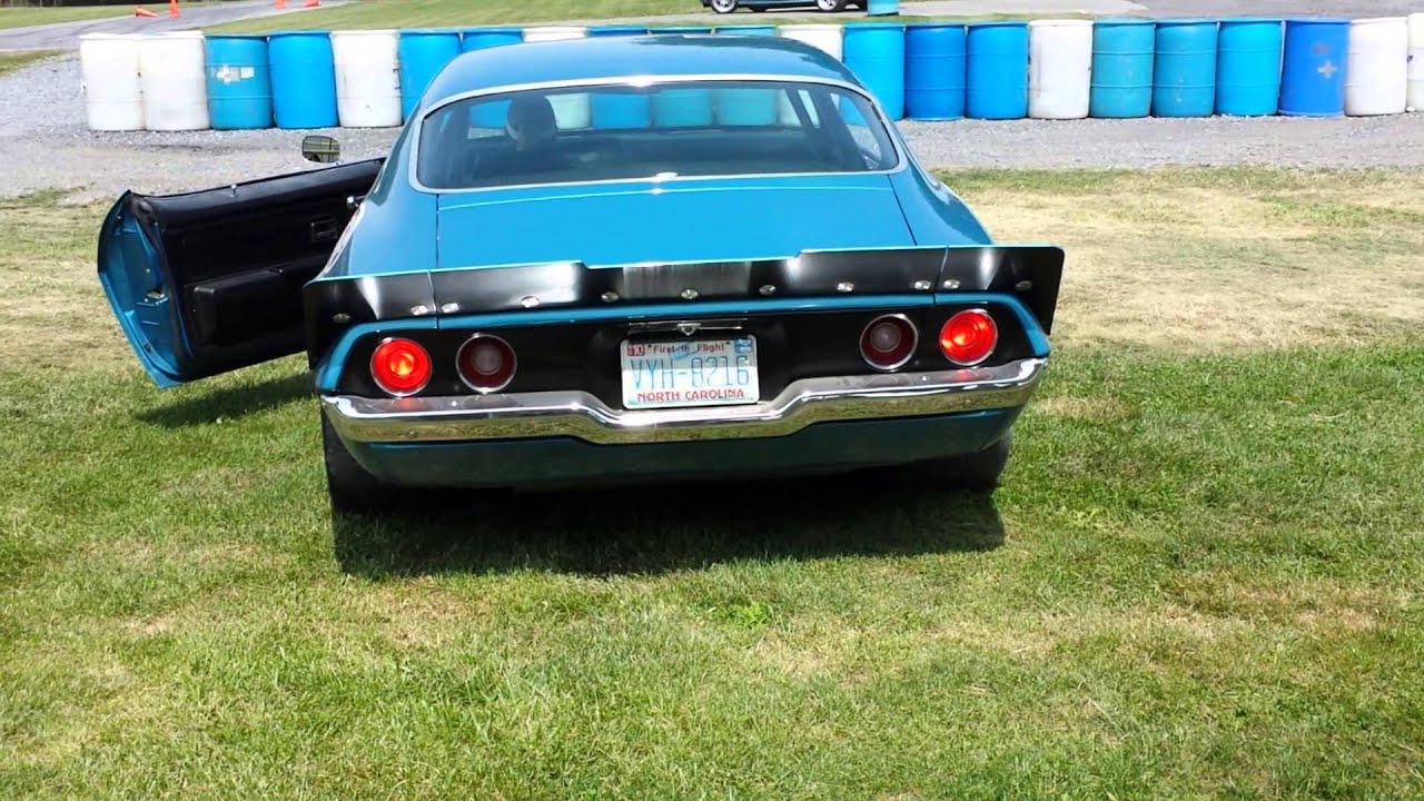 Detroit Speed 1970 Camaro idle - YouTube