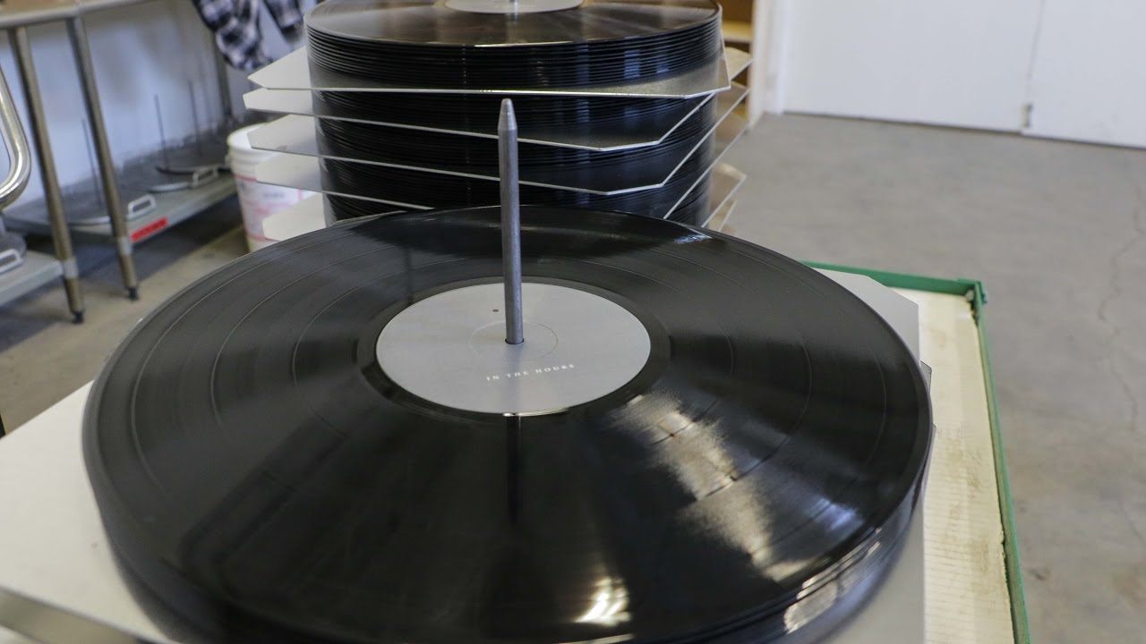 Microforum in Toronto makes records using modern technology - YouTube