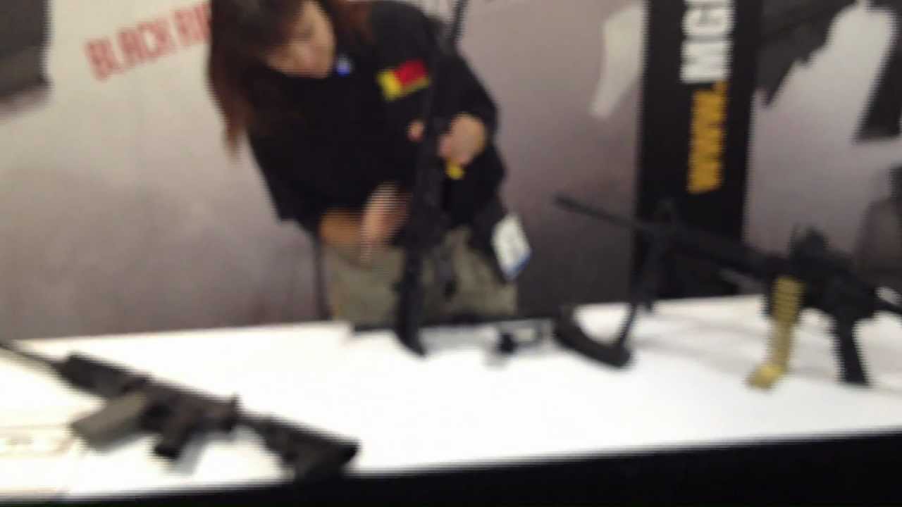 0022 MGI Military MK15 Hydra Caliber Convertible Rifle SHOT Show 2012 ...