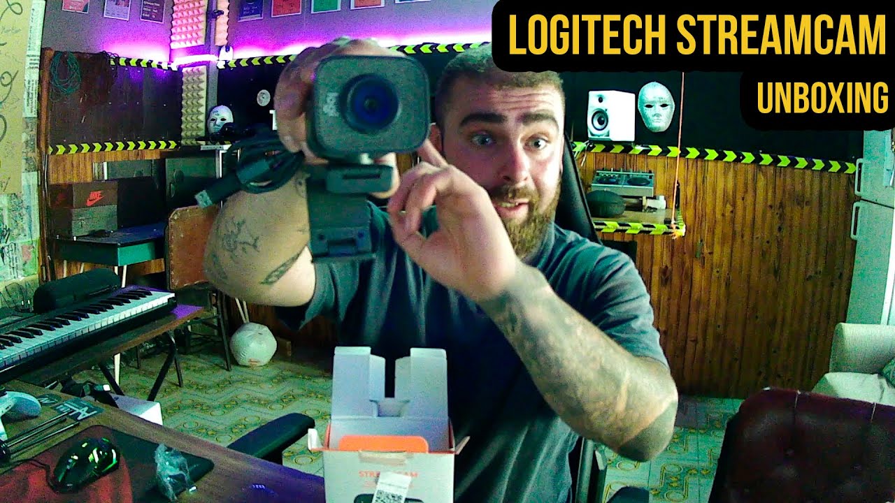 UNBOXING: LOGITECH STREAMCAM (1080P-60FPS) | ByTANA - YouTube