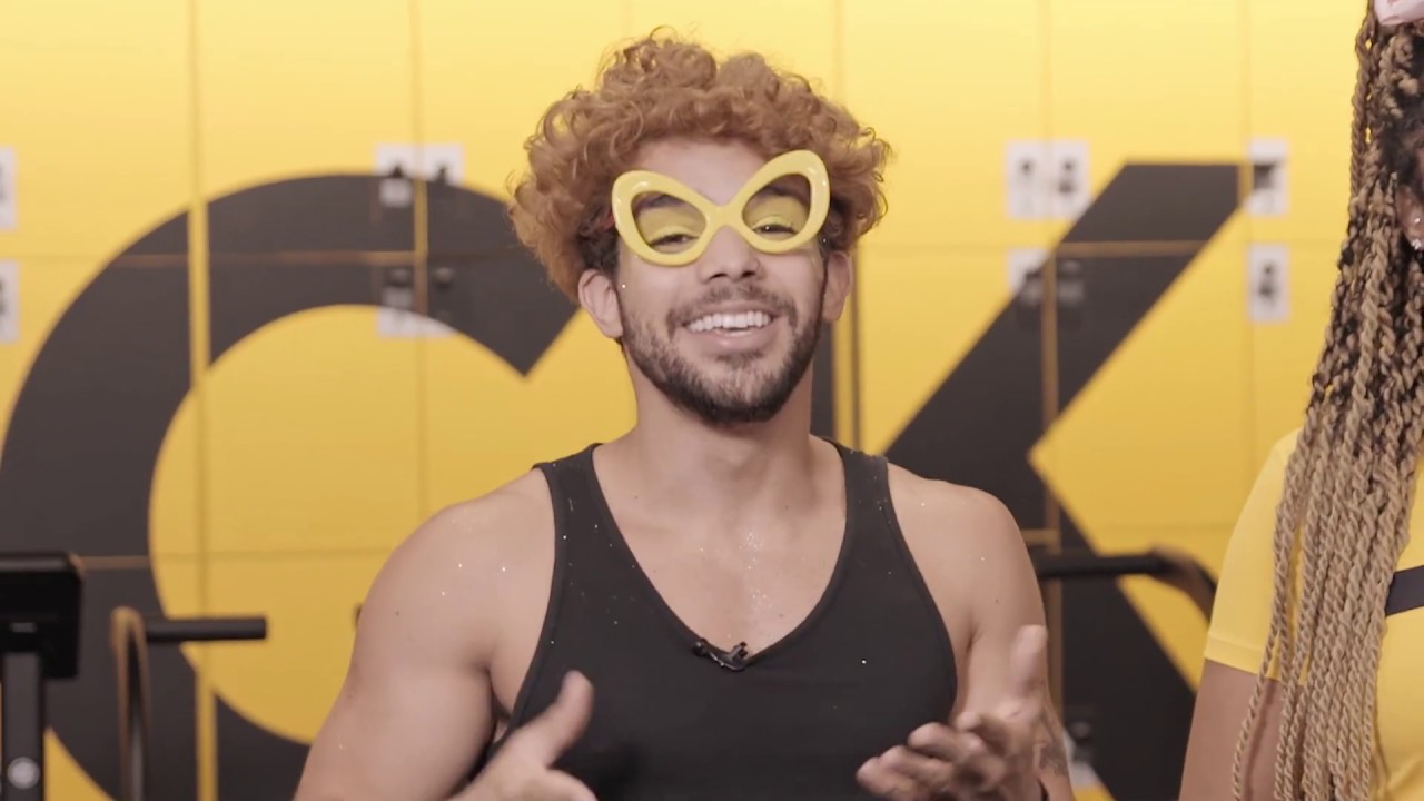 Carnaval Smart Fit 2020 - Subindo a ladeira - YouTube