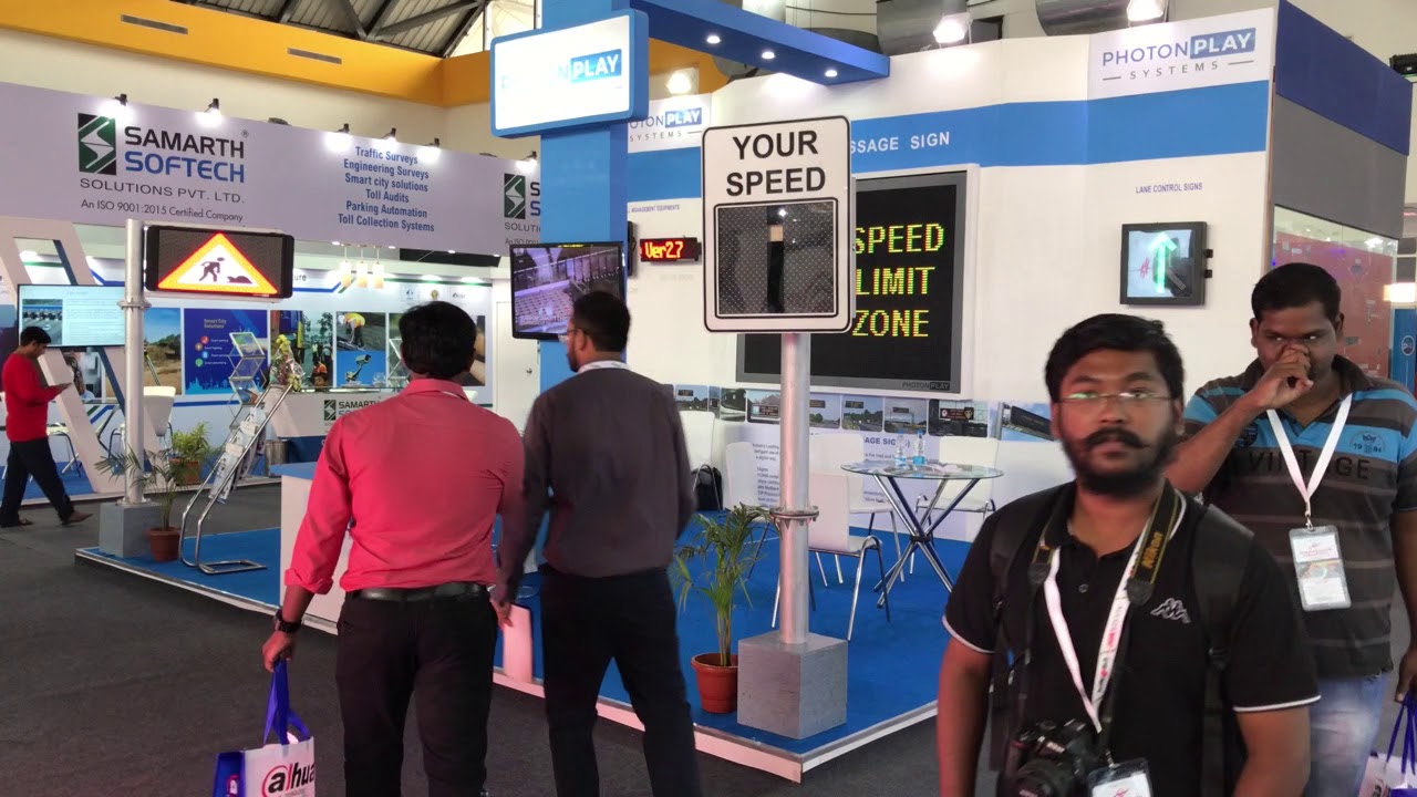 Photonplay Traffic - Showcase - YouTube