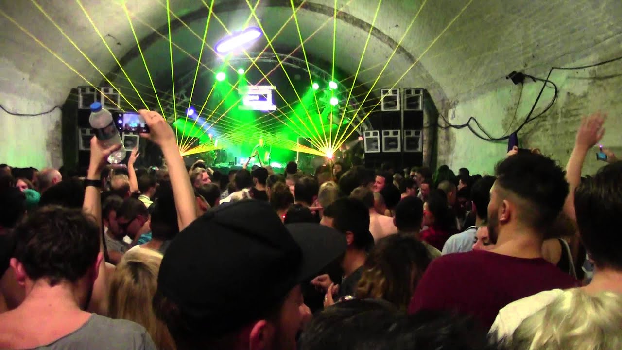 LWE pres. Adam Beyer @ Drumcode Halloween (26-10-13) (6/6) - YouTube