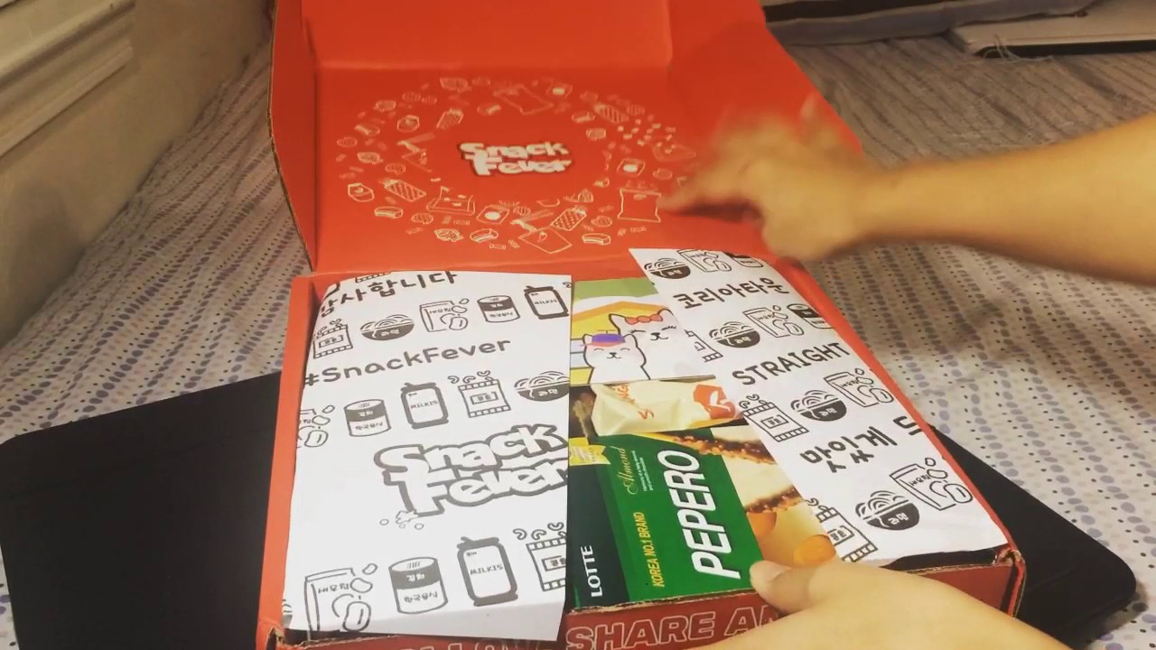 SnackFever May 2017 Unboxing (Original Box) - YouTube