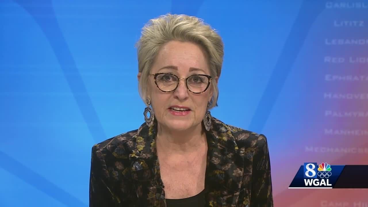 Kim Lemon retires after 42 years at WGAL - YouTube