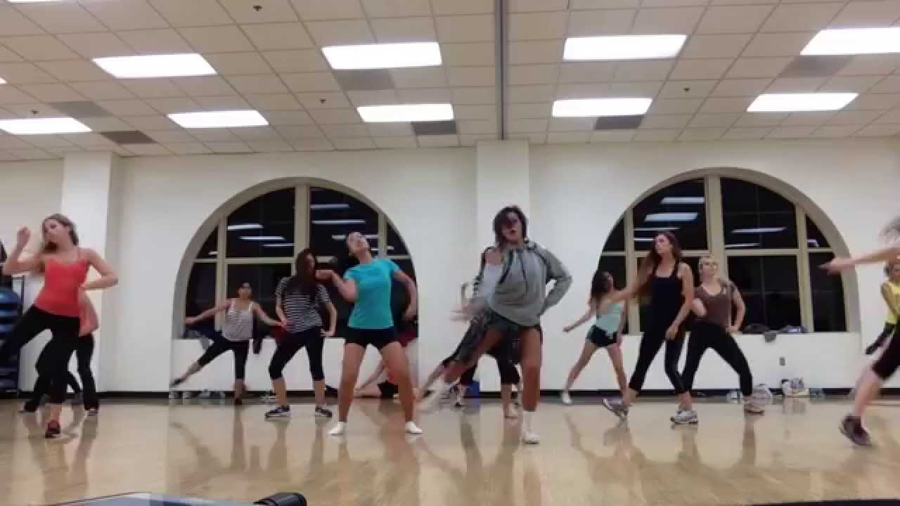 Breaking Dishes - Rihanna, Burlesque Dance - YouTube