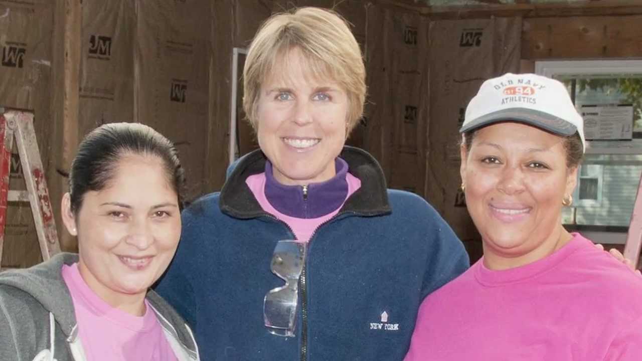 Congressman Jim Himes and Mary Himes on Supporting Habitat CFC - YouTube