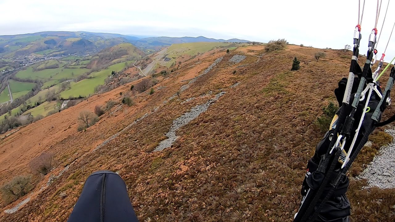 Panorama/Trevor Rocks Paragliding. - YouTube